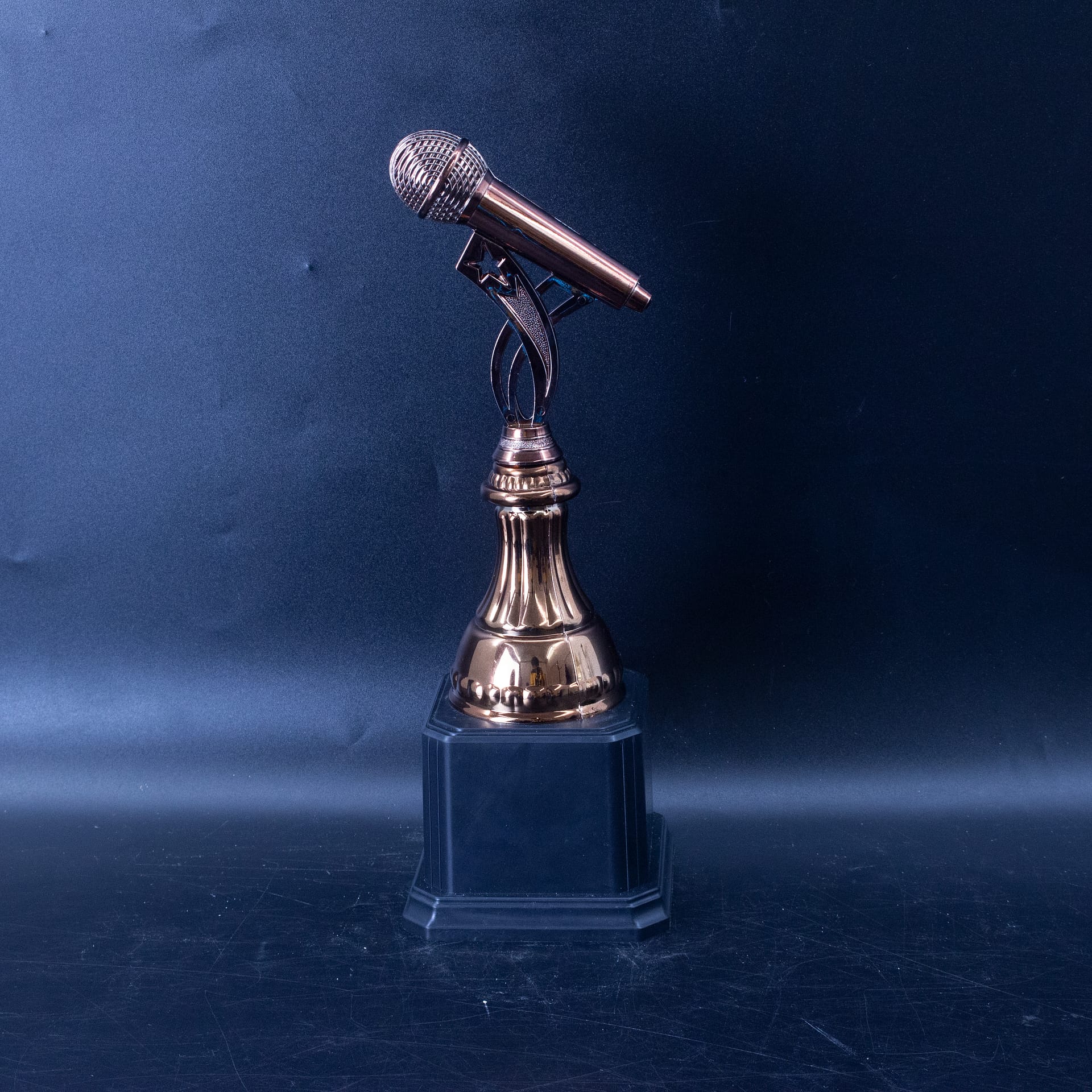 Karaoke Midrange Trophy – GT-i Design