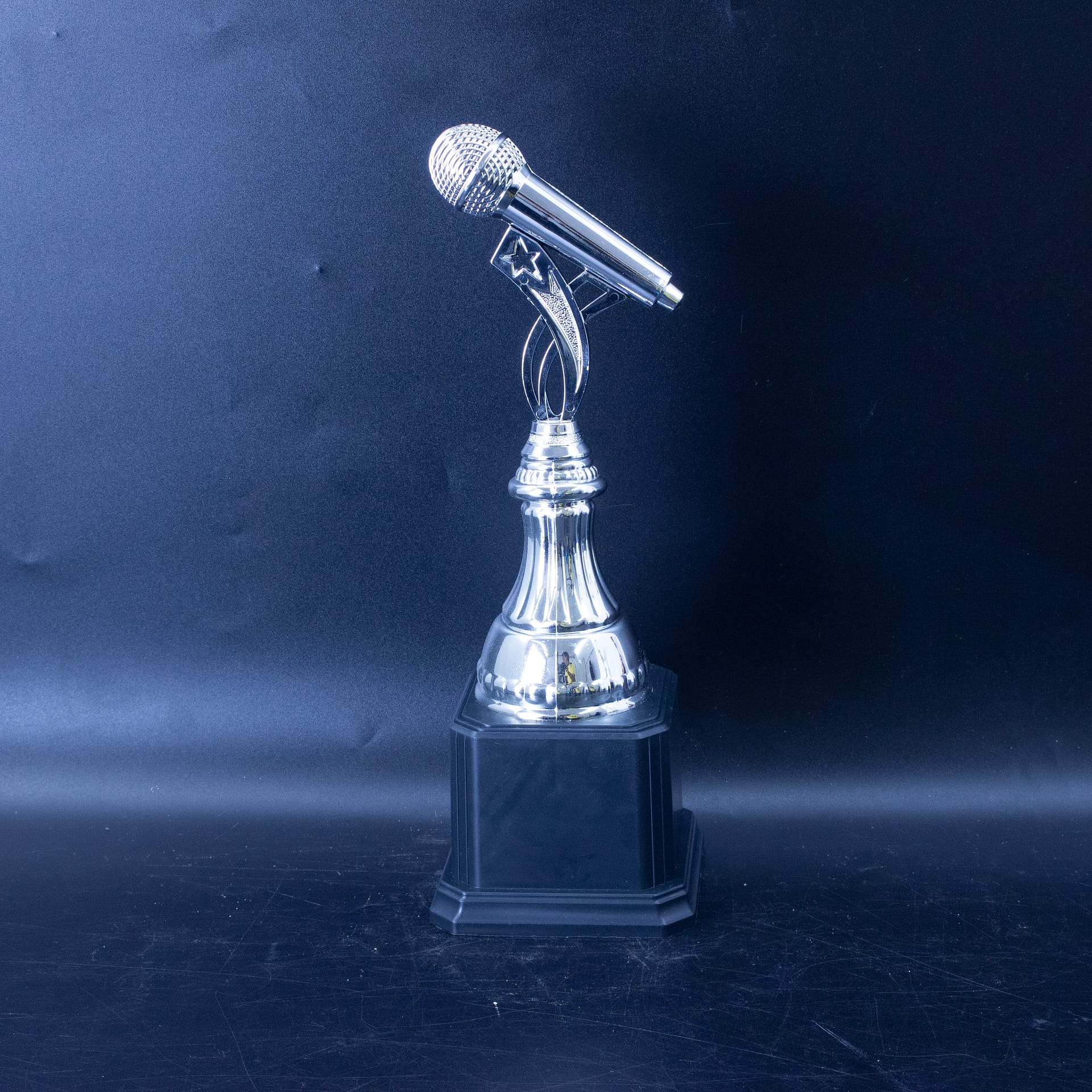 Karaoke Midrange Trophy – GT-i Design